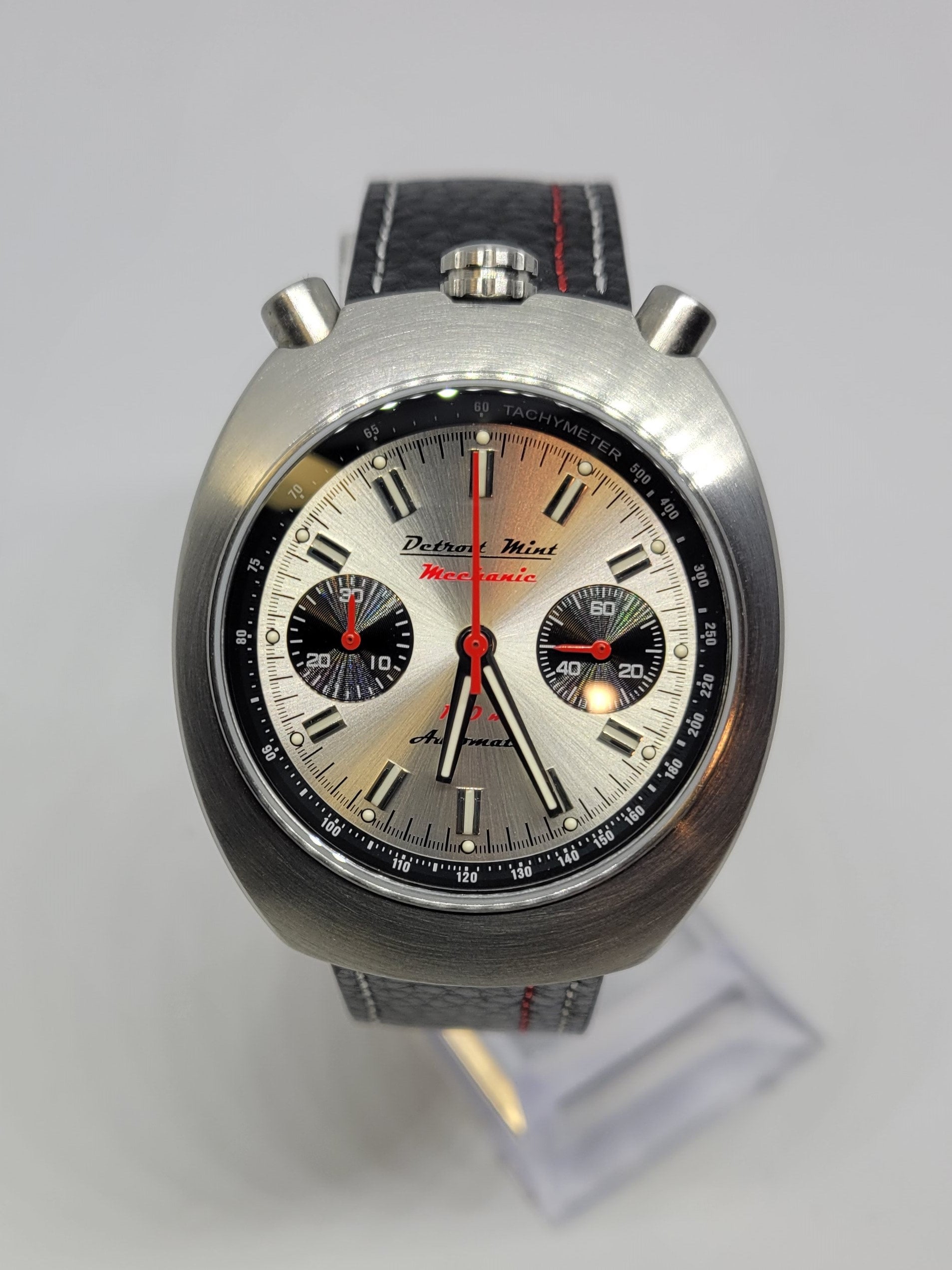 Detroit Mint Mechanic Automatic Bullhead Chronograph Silver Panda ...